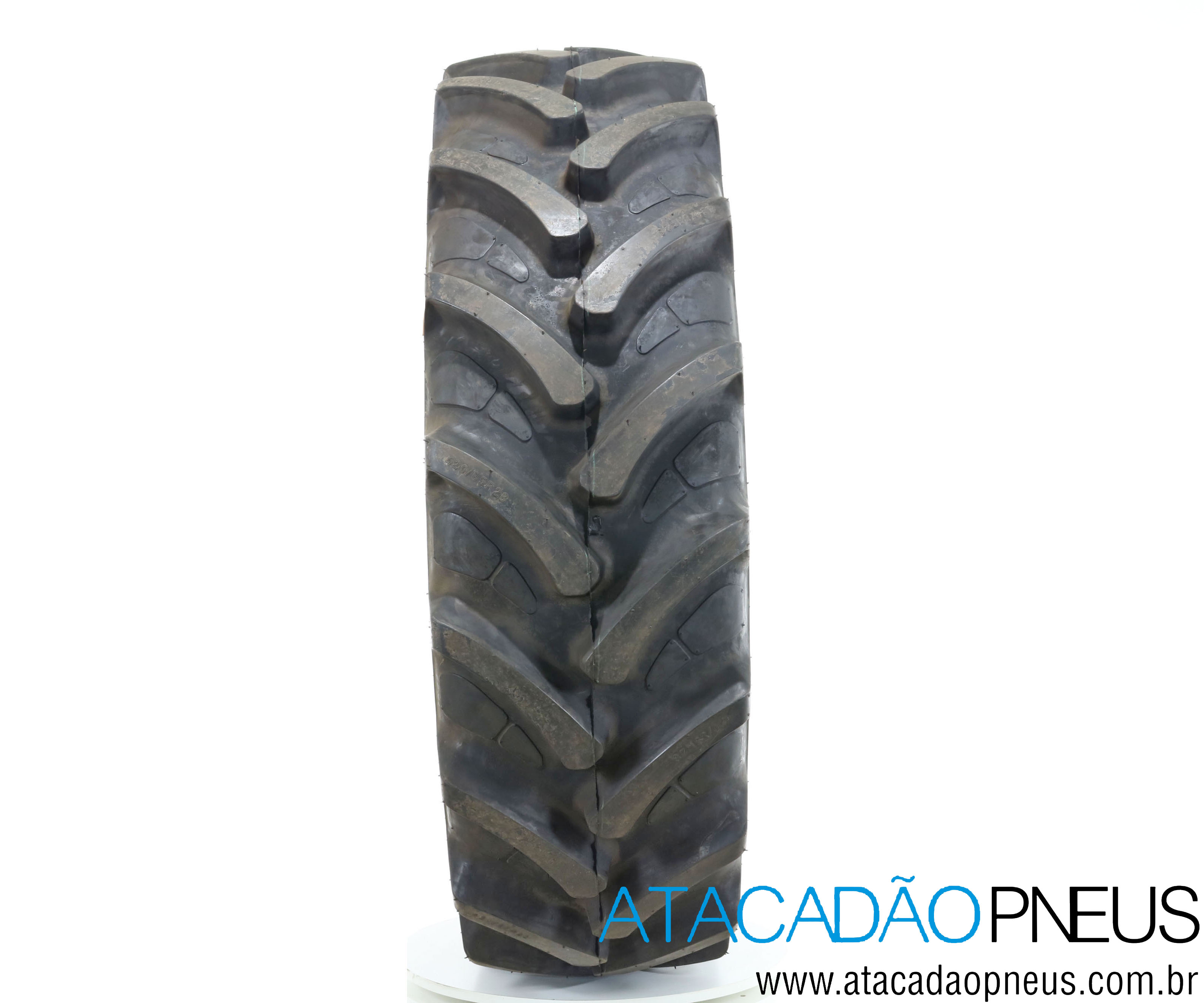 Pneu Aro 28 Linglong 420/85R28 139A8/136B LR861 (Agrícola Radial / 16.9 ...