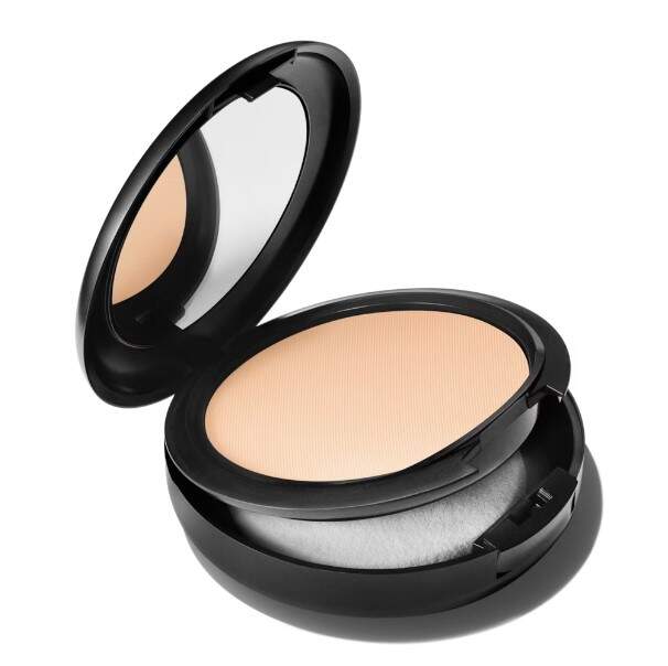 Base em Pó NC10 Studio Fix Powder Plus Foundation MAC Cosmetics - 15g ...