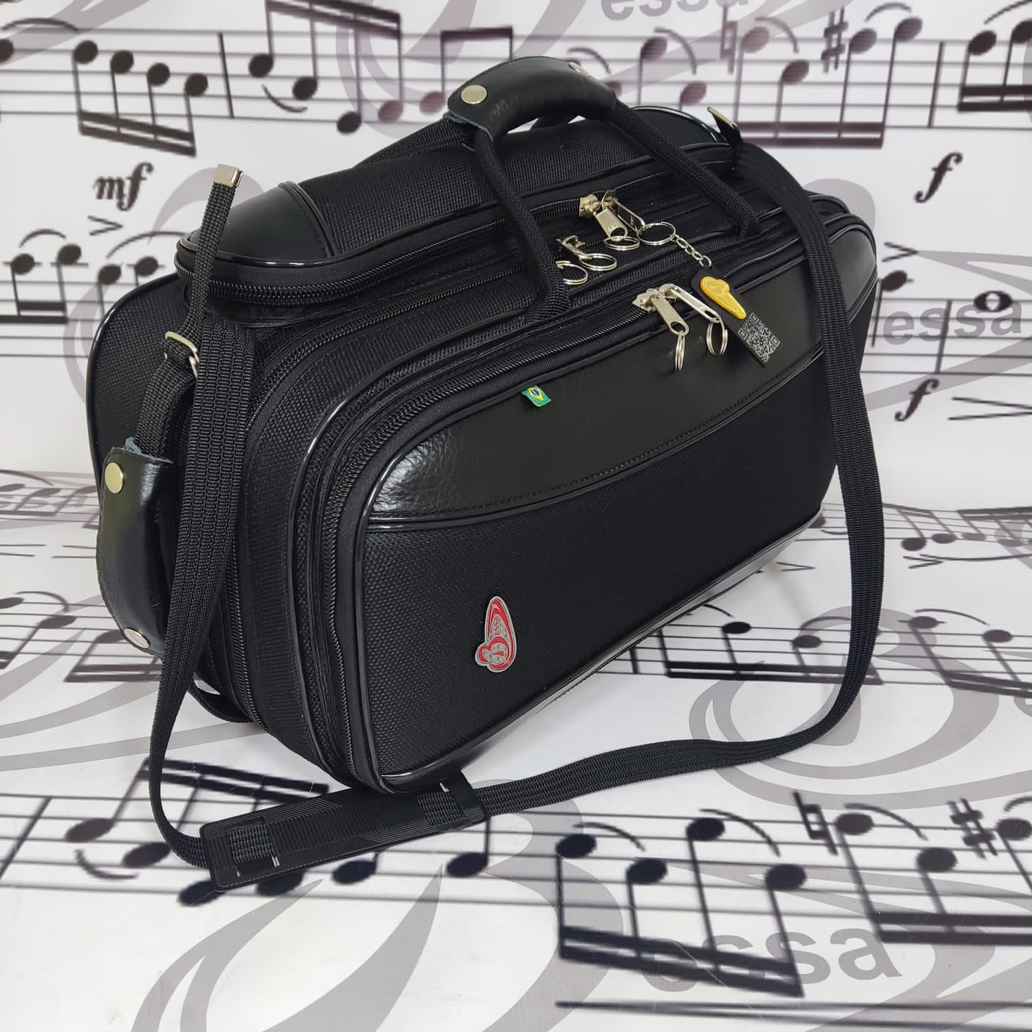 (0204) Case Flugelhorn e Trompete nylon preto com detalhes em couro ...
